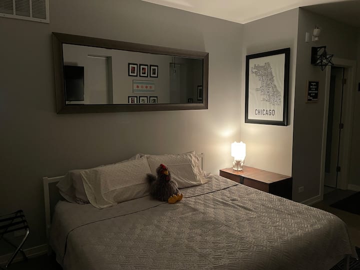 City Chickens Studio - Irving Park - Chicago