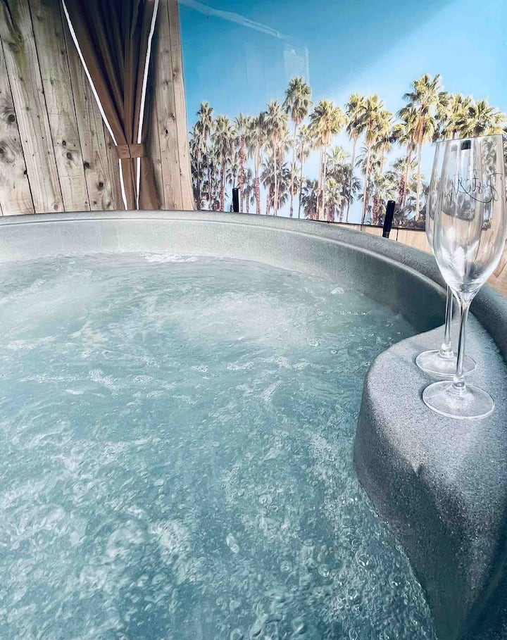 Stunning 3 Bedroom Hot Tub Holidayhomescarborough - Scarborough