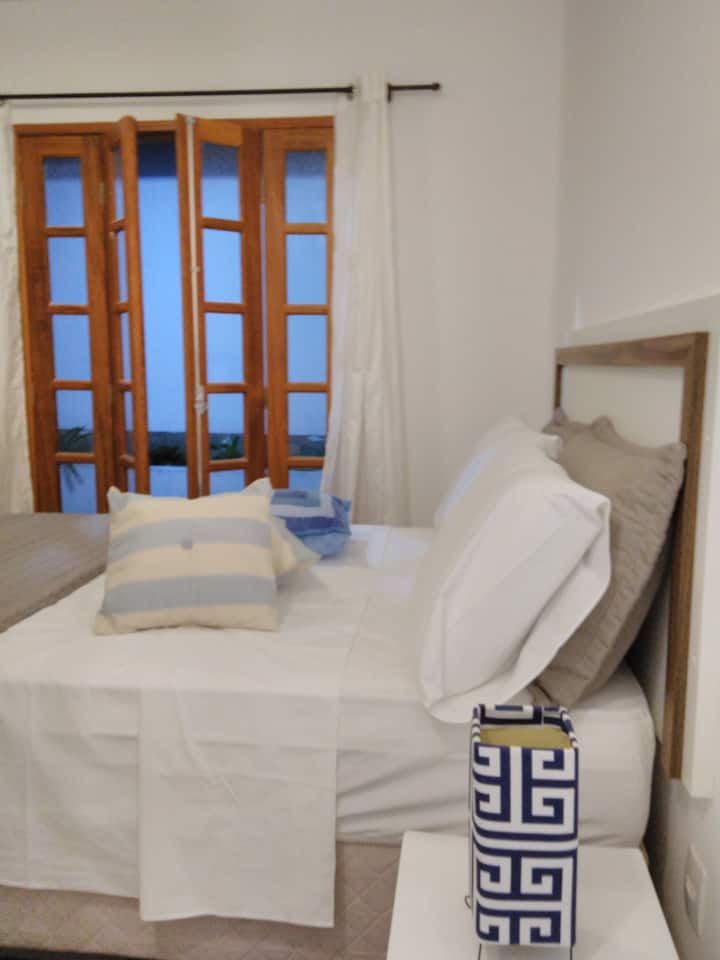 Quarto, Suite Completa , Luxo - Florianópolis