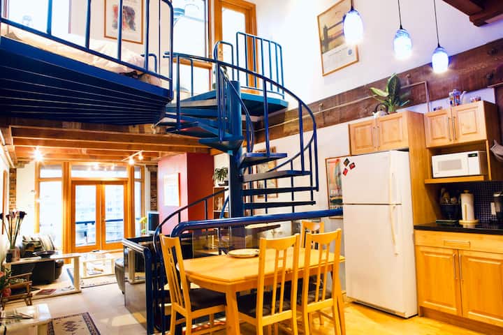 2000sqft 3 Level Downtown Loft 3 Patios + Parking - Vancouver
