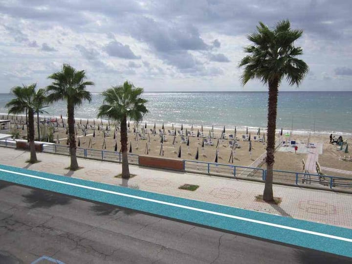 Aurora Sul Mare - Terracina