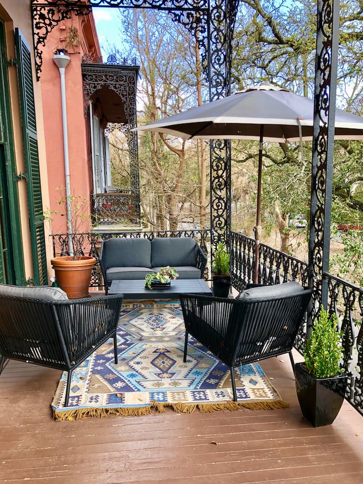 The Perfect Nola Balcony And Location! - Nueva Orleans, LA