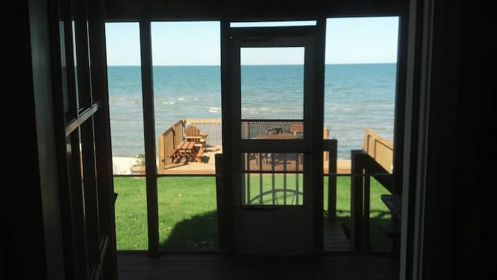 Beautiful 4 Bedroom Home On The Beach - Port Crescent State Park, Port Austin