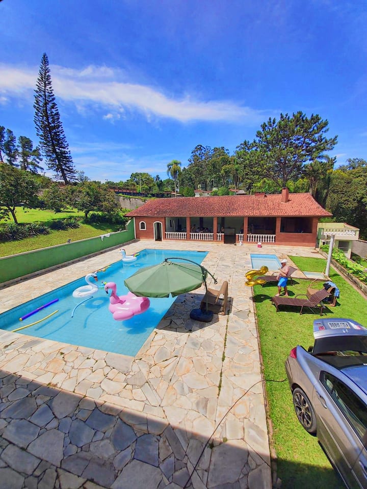 Sitio Charmoso Muito Arborizado E Com Muito Espaço - São Roque