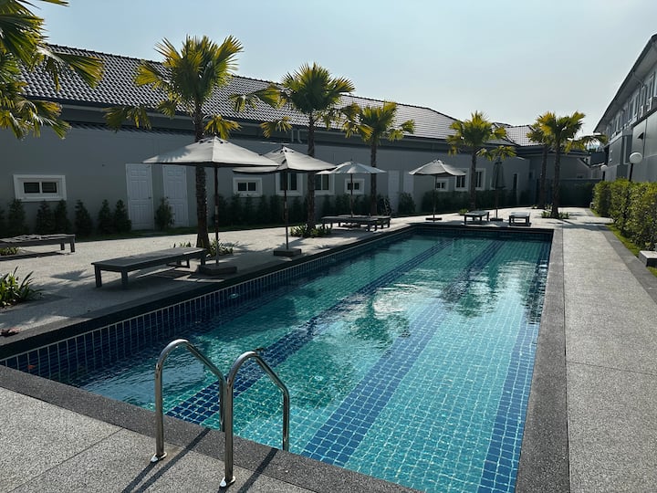 Fitness Street / Kitchen / Pool / 24/7 Security - Phuket