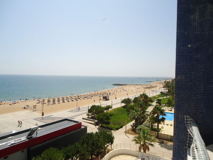 Terrace & Sea View Apartment - Quarteira
