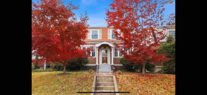 1 Bedroom Apartment In Family House - Washington, D.C.