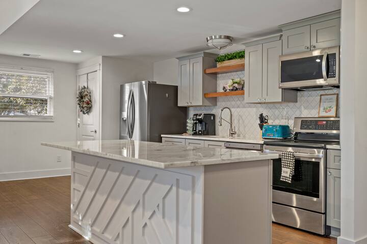 Beautiful South Charlotte Gem - Charlotte, NC