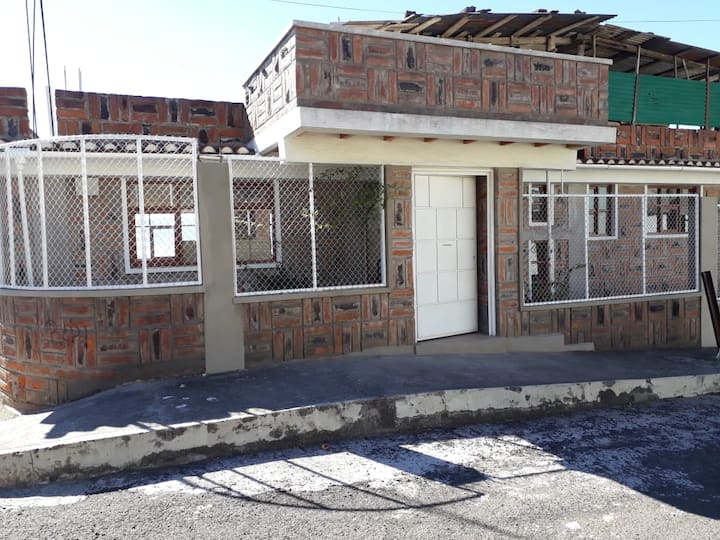 Gladys Sweet Home - Quito