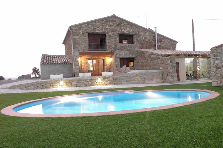 Casa Rural (Alquiler íNtegro) L'era Del Rovira Para 10 Personas - Castillo de les Sitges