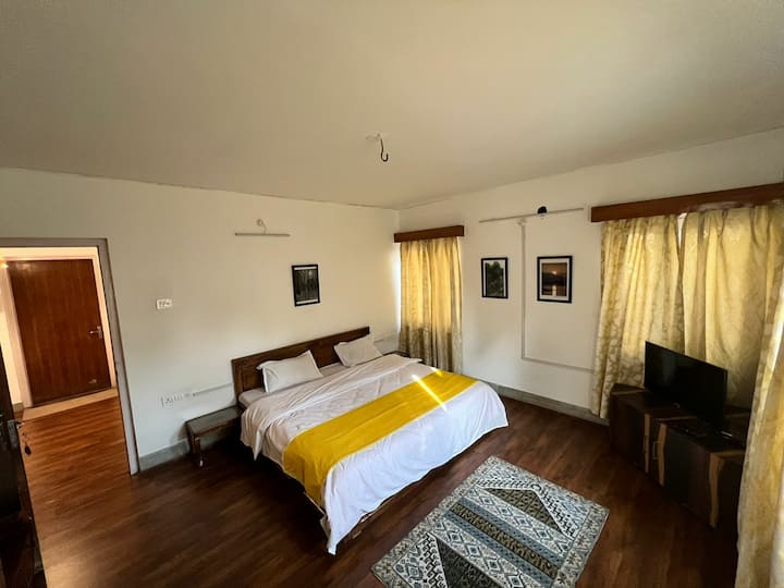 Srinagar Holiday Rentals & Homes | Airbnb