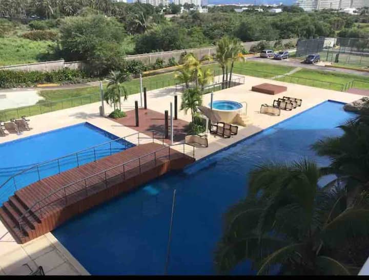 Apartment With Private Beach Club, Diamante - Acapulco