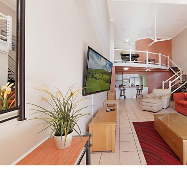 Home-sized Apartment By The Sea **Unlimited Nbn** - タウンズビル