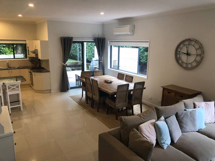 Home Away From Home - 3bd Townhouse - Narrabeen