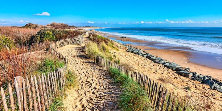 Saint Martin De Ré : Une Maison Pleine De Charme - La Couarde-sur-Mer