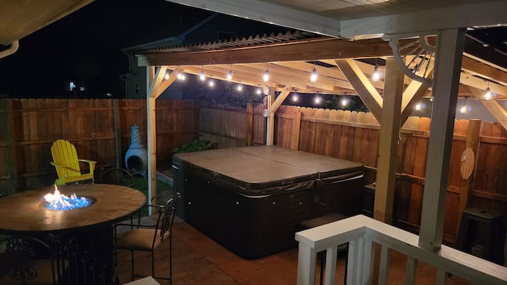 Mountain Valley Daze,2br,2ba Easy Access & Hot Tub - Maggie Valley
