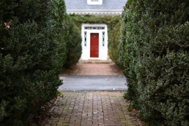 Two-bedroom, Full Bath Suite In 1938 Manor House - Charlottesville, VA