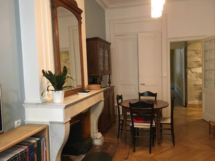 Logement Bourgeois Indépendant 2 Pièces - Lyon