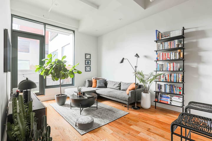 Bright Spacious 1br W/ Gym & Private Terrace - Astoria - Queens NY