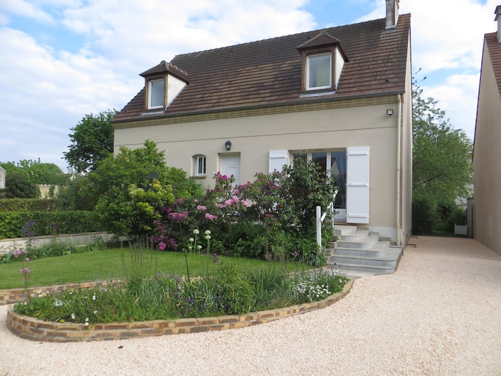 "Les Azalées"entre Ville Et Campagne - Cergy