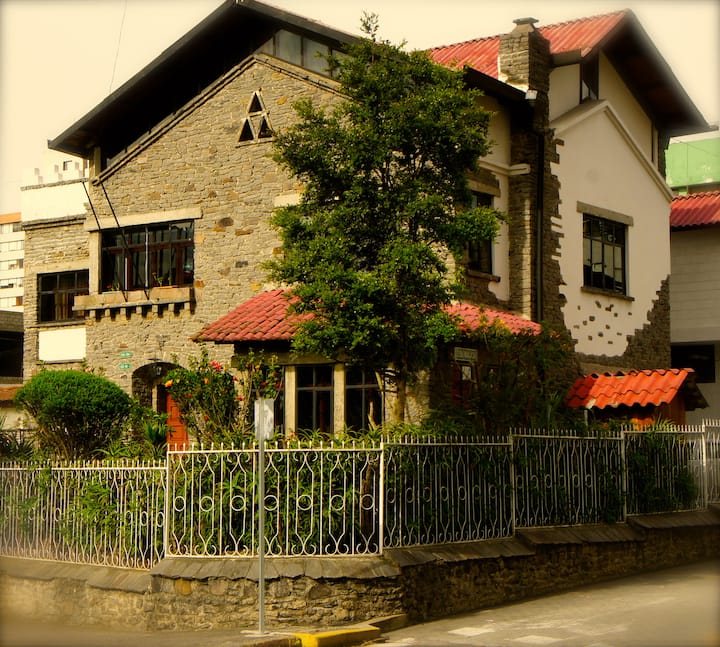 Lovely Big House /Monthly Rental/family&groups - Quito