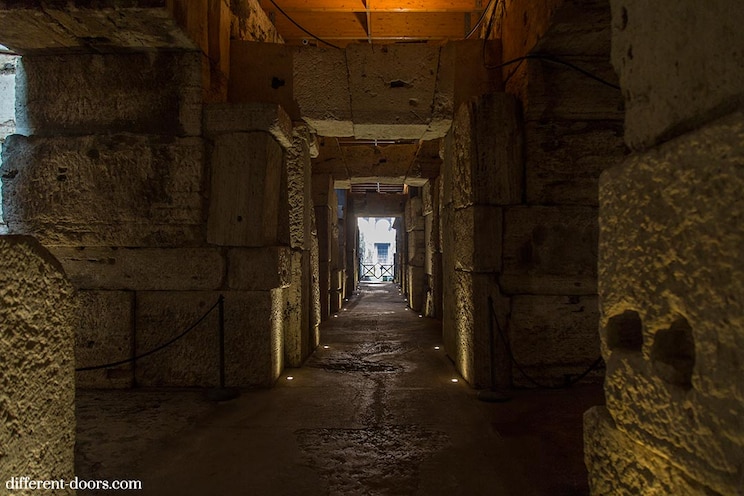 Colosseum Dungeons Tour - Airbnb