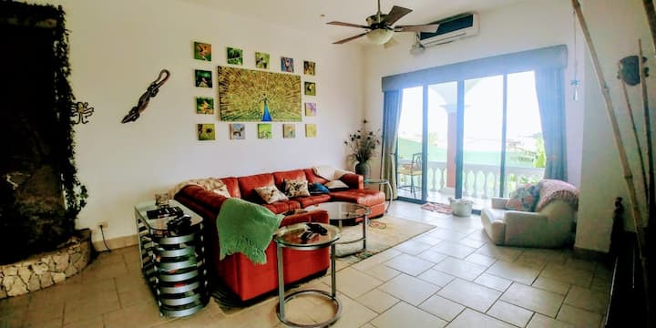 Red House -  Near The Sjo Intl Airport - Alajuela