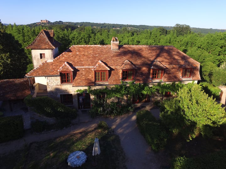 Gîte 8 Personnes Avec Piscine (Max 10 Personnes) - Lot