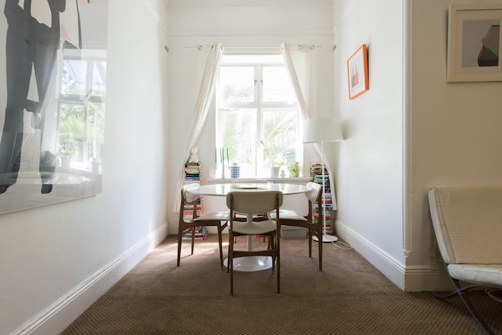 Stylish/ Central Sydney Apartment - Randwick