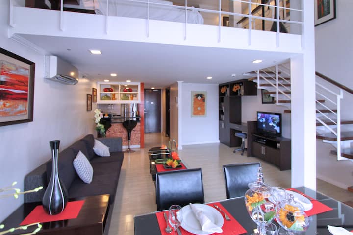 Cebu City Downtown - Spacious Loft Condo - Cebu