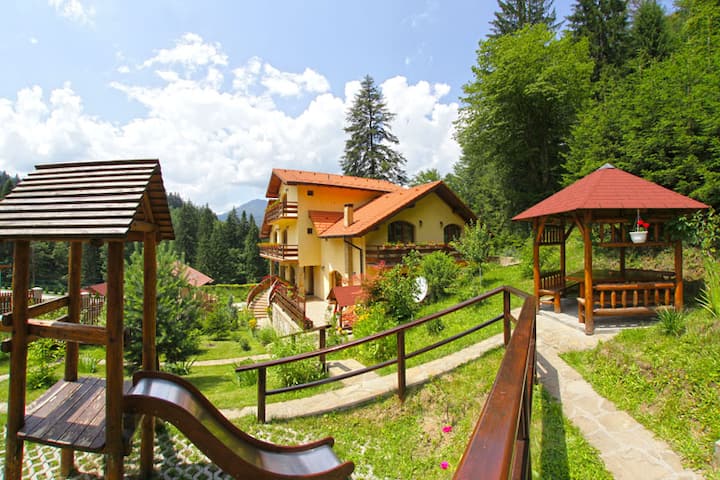 Casa Anca - Mountain View Villa In Brașov - Brașov