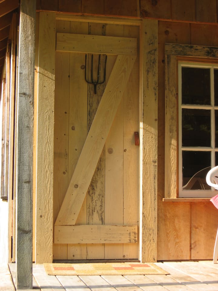 Farm Stay in Catskills FarmHand Cabin - Farm stays for Rent in East ...