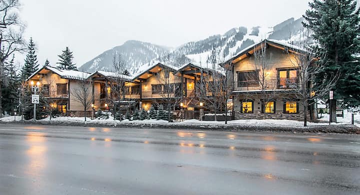 Bluegreen The Innsbruck Aspen | 2br Presidential - Aspen