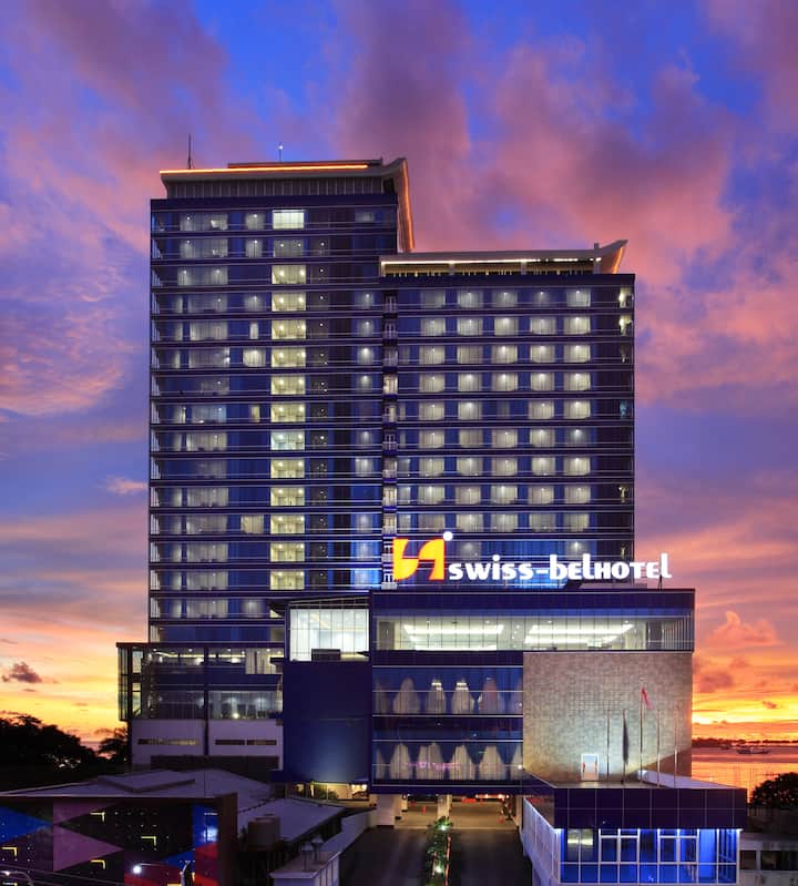 Room With Breakfast In Makassar By Swiss-belhotel - Makassar
