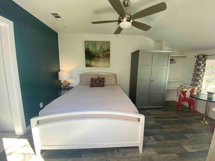 Private Bedroom/bath Inwood-love Field Station - Dallas