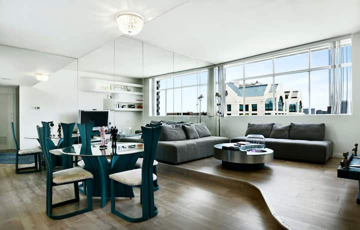 Luxury Penthouse Condo Beverly Hills: Pool, Sauna - Beverly Hills, CA