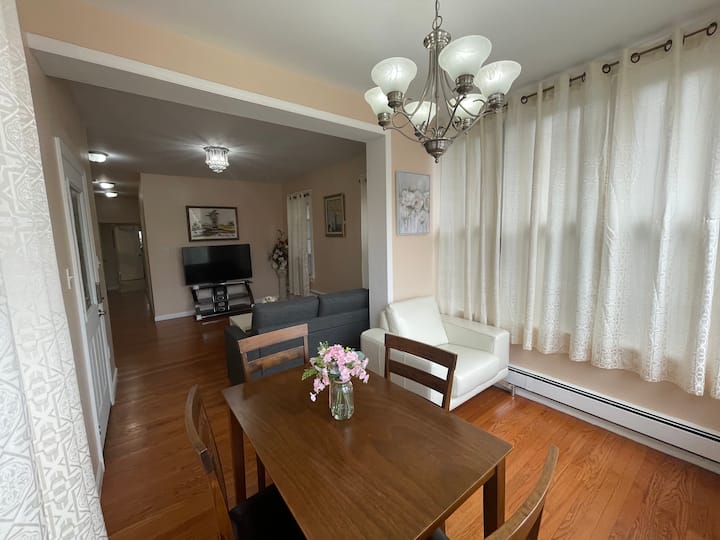 A Quaint Space-roomy & Convenient 1 Bedroom 1 Bath - Atlantic City, NJ