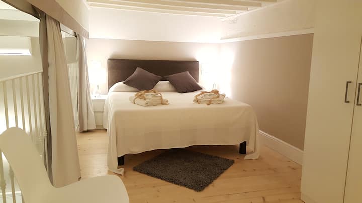 Scala Suite - Florence