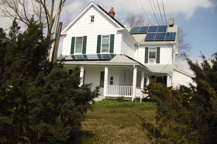 Silver Spring Vacation Rentals | Airbnb