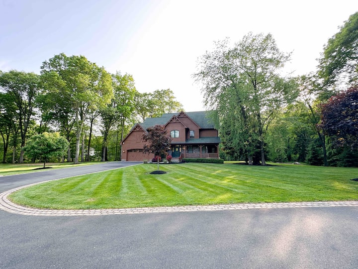 Luxury Private Getaway Home! - Mahwah, NJ