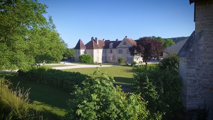 Domaine Rennepont:
Château Pour Familles & Groupes - Haute-Marne