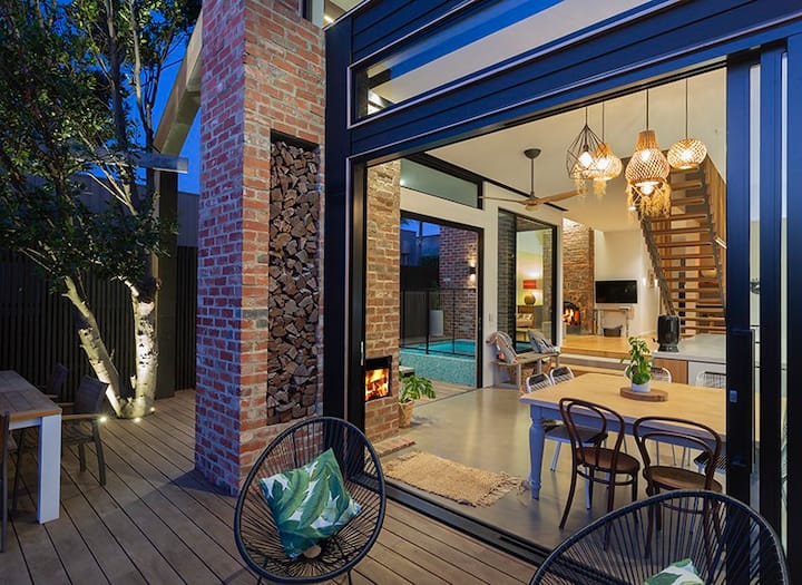 Grand Designs Beach Front Mornington - Mornington