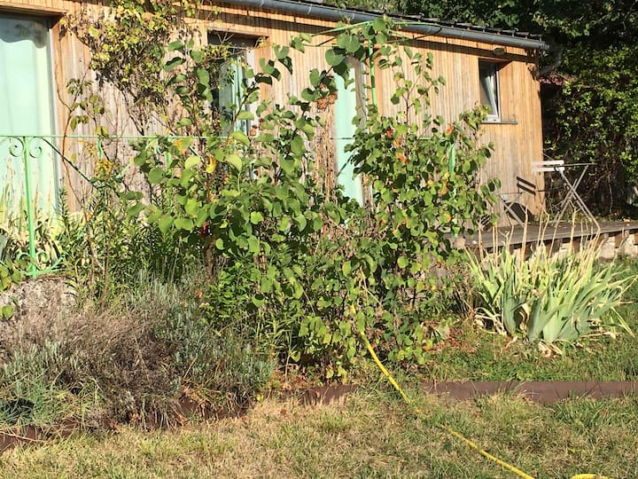 Cabane Au Milieu Du Jardin - Angoulême