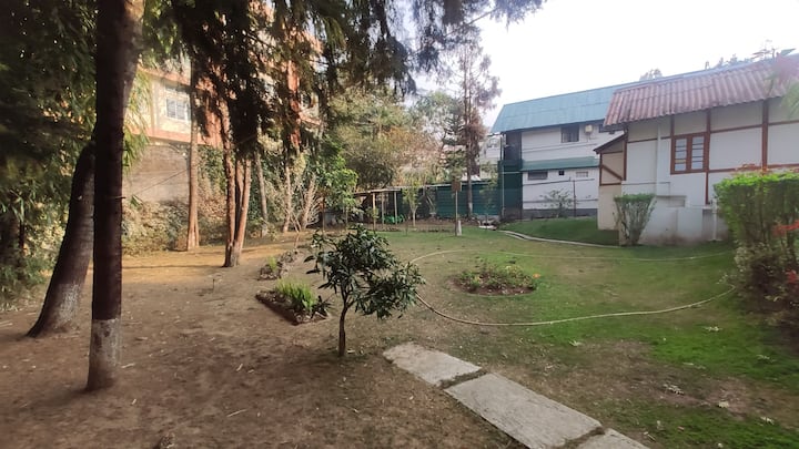 *The1958housecenterofshlllong - シロン