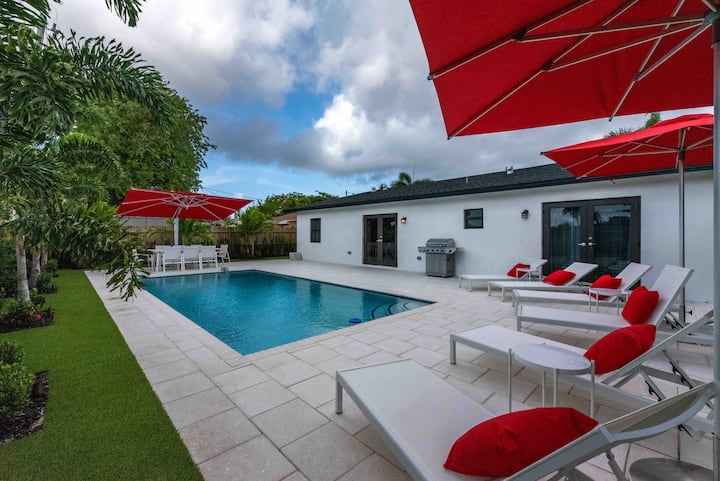The Ultimate Escape  4br/3ba Pool Home In Delray - Delray Beach, FL