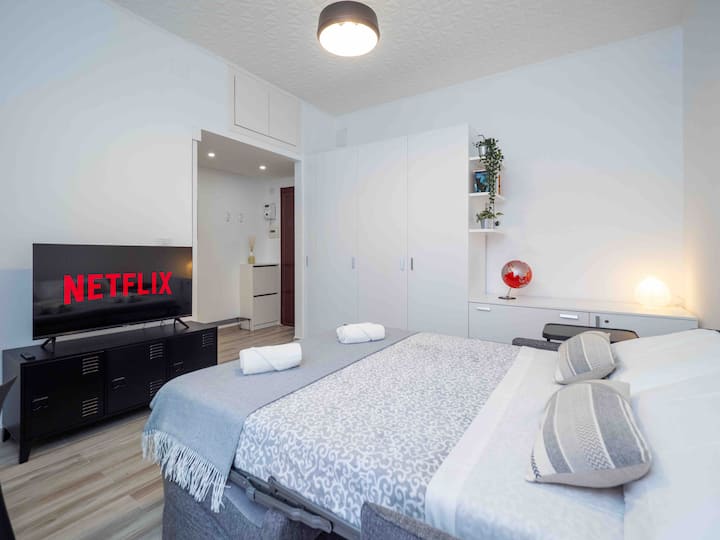 Ac Suite • Wi-fi • Next Subway • 3 Stops To Duomo - Milan