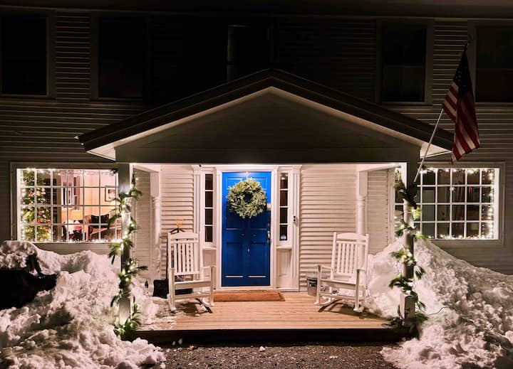 The J. French House At Water Street Est. 1812 - Braintree, VT