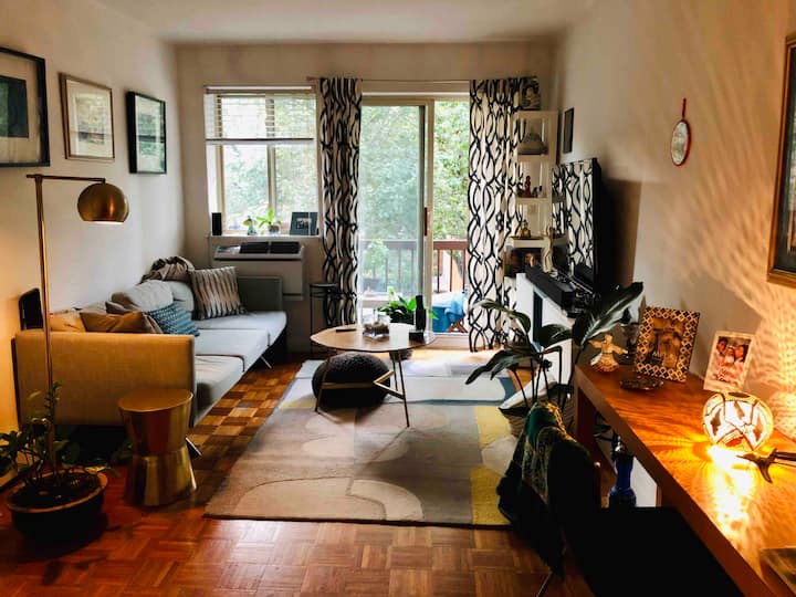 Awesome Balcony Apt W Parking! 1 Block To Subway! - Astoria - Queens NY