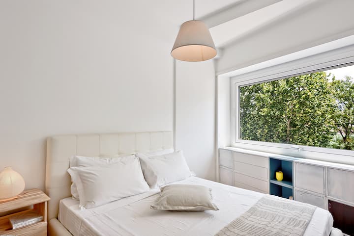 Lovely And Bright 2 Bed Flat Near Trastevere - Rome