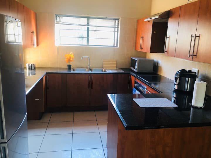 Dreamers In Harteez Apartment - Hartbeespoort